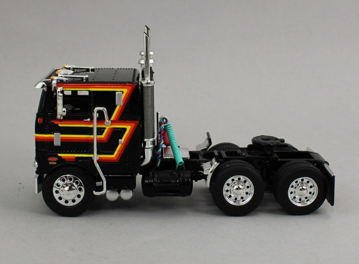 DCP 1:64 *BLACK* Peterbilt 352 COE Semi Truck *NIB*| mc2-toys