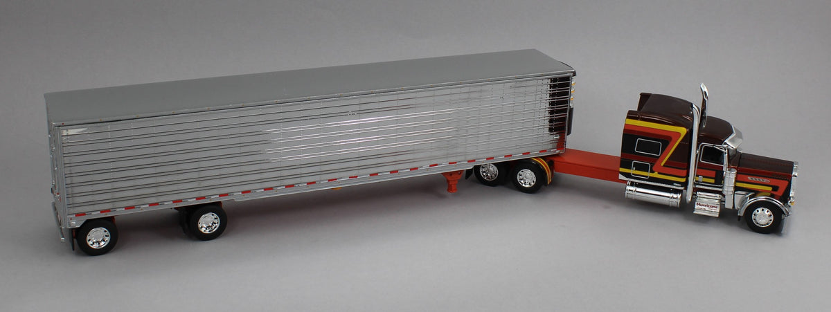 DCP 1:64 *BIG RIGS SERIES 2 #4* HURRICANE EXPRESS Peterbilt 389 w/CHRO ...