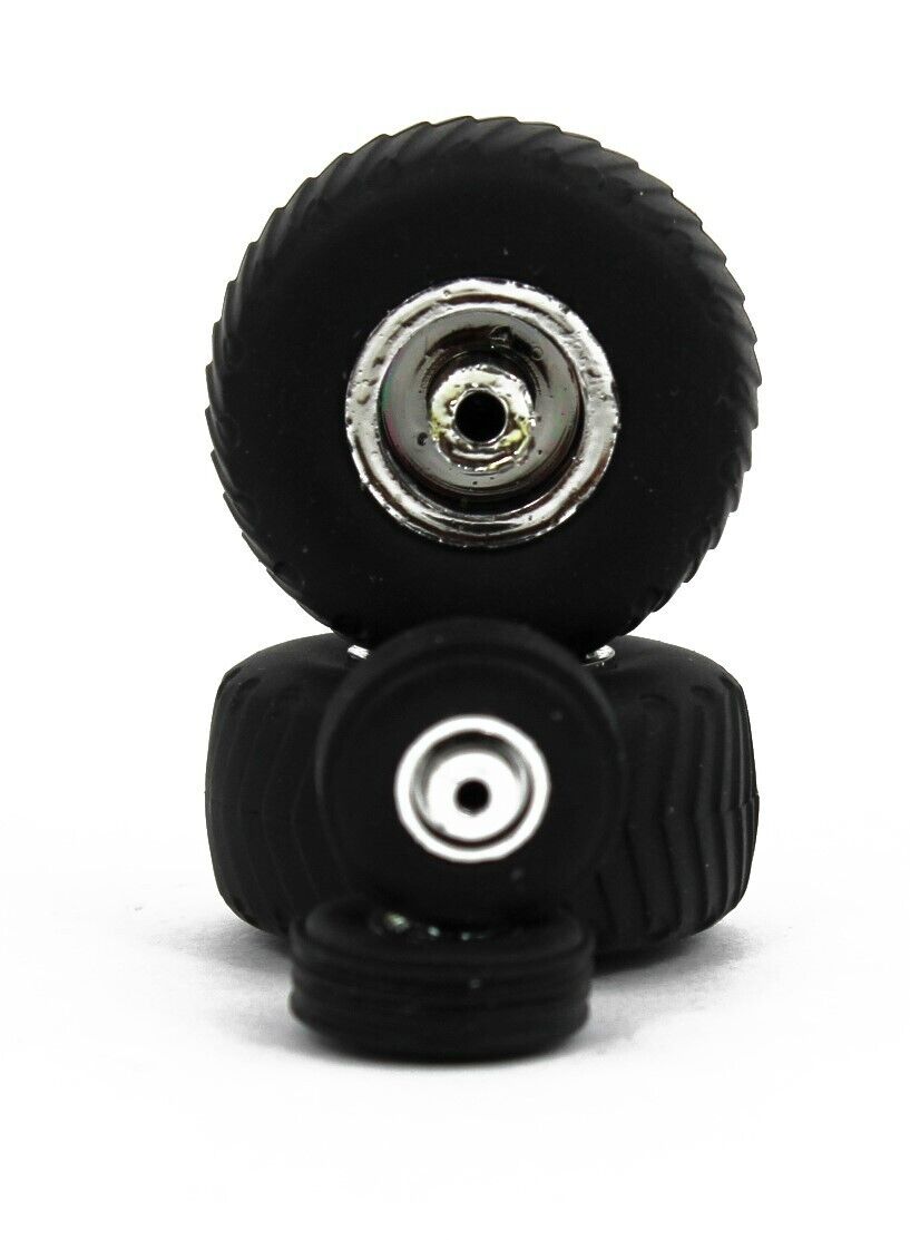 1:64 OEM SpecCast *TRUCK & TRACTOR PULLER PULLING* Chrome Wheel Set of ...